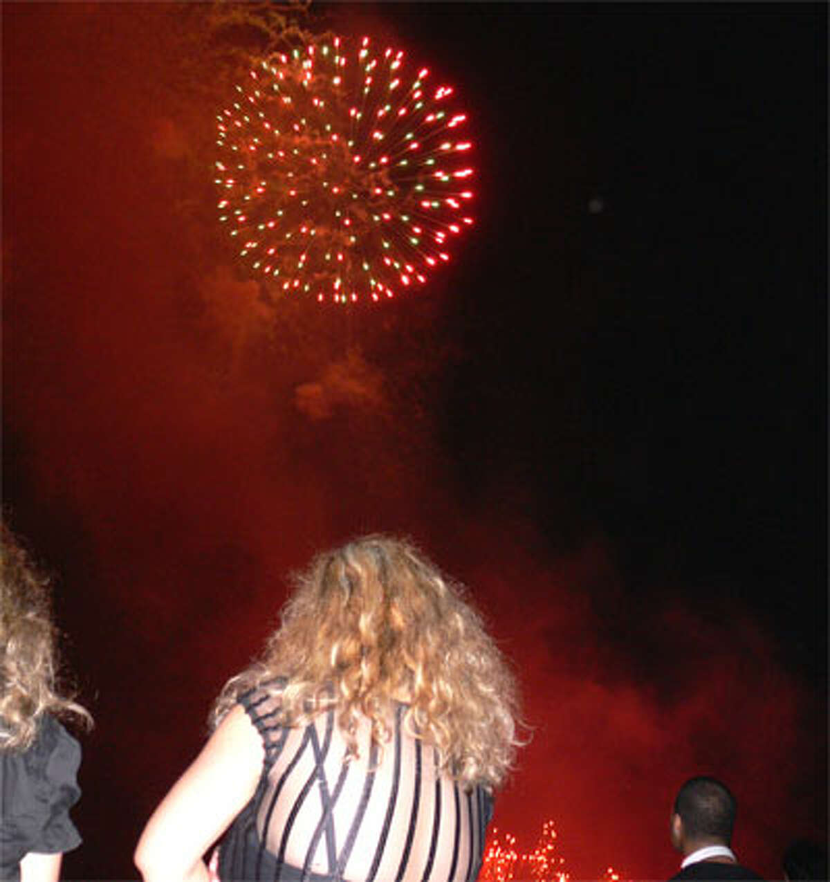 Photos: Shelton fireworks light up the sky along the Housatonic