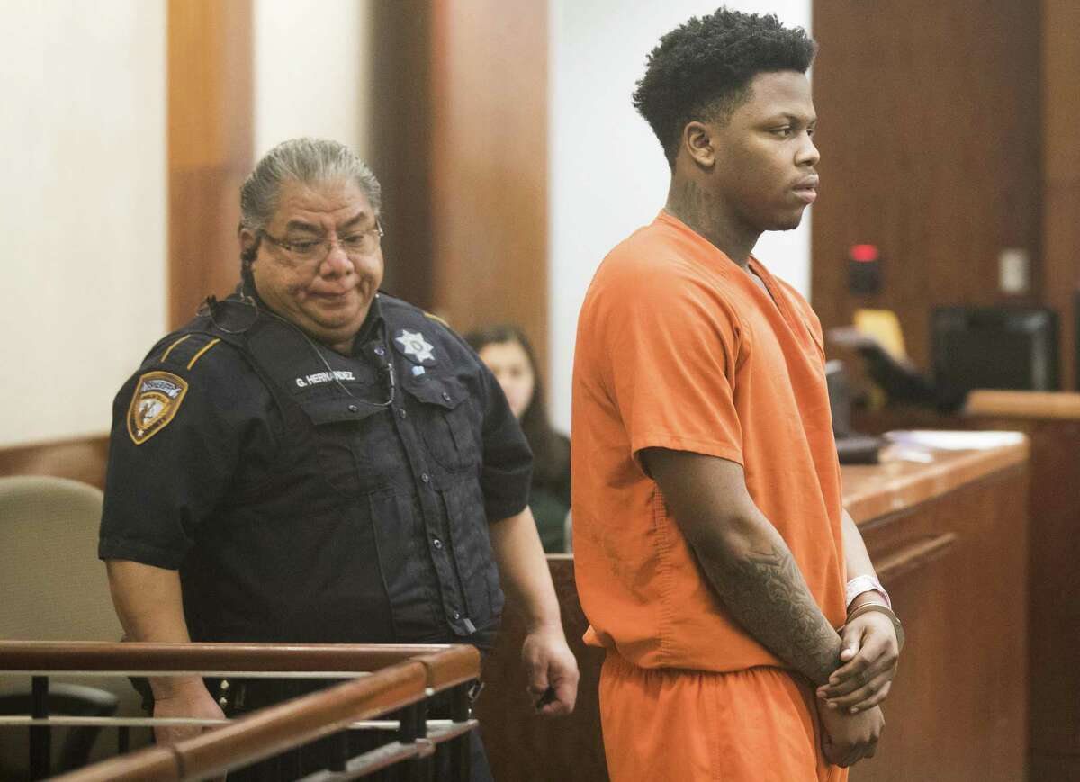 Houston teen charged with third murder in ongoing gang war