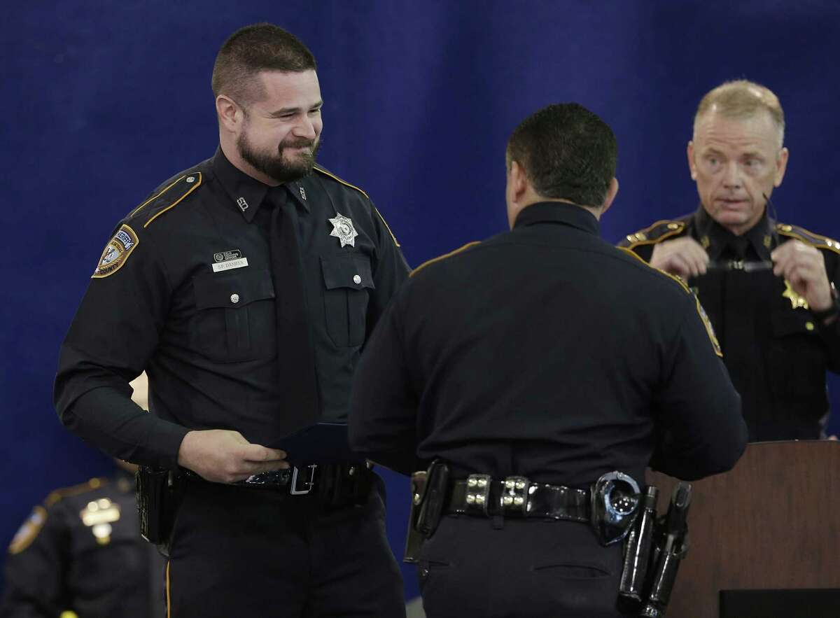Deputies recognized for ‘heroic’ efforts by Harris County Sheriff’s Office