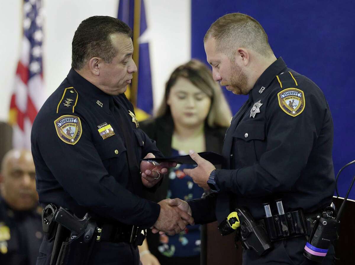 Deputies recognized for ‘heroic’ efforts by Harris County Sheriff’s Office