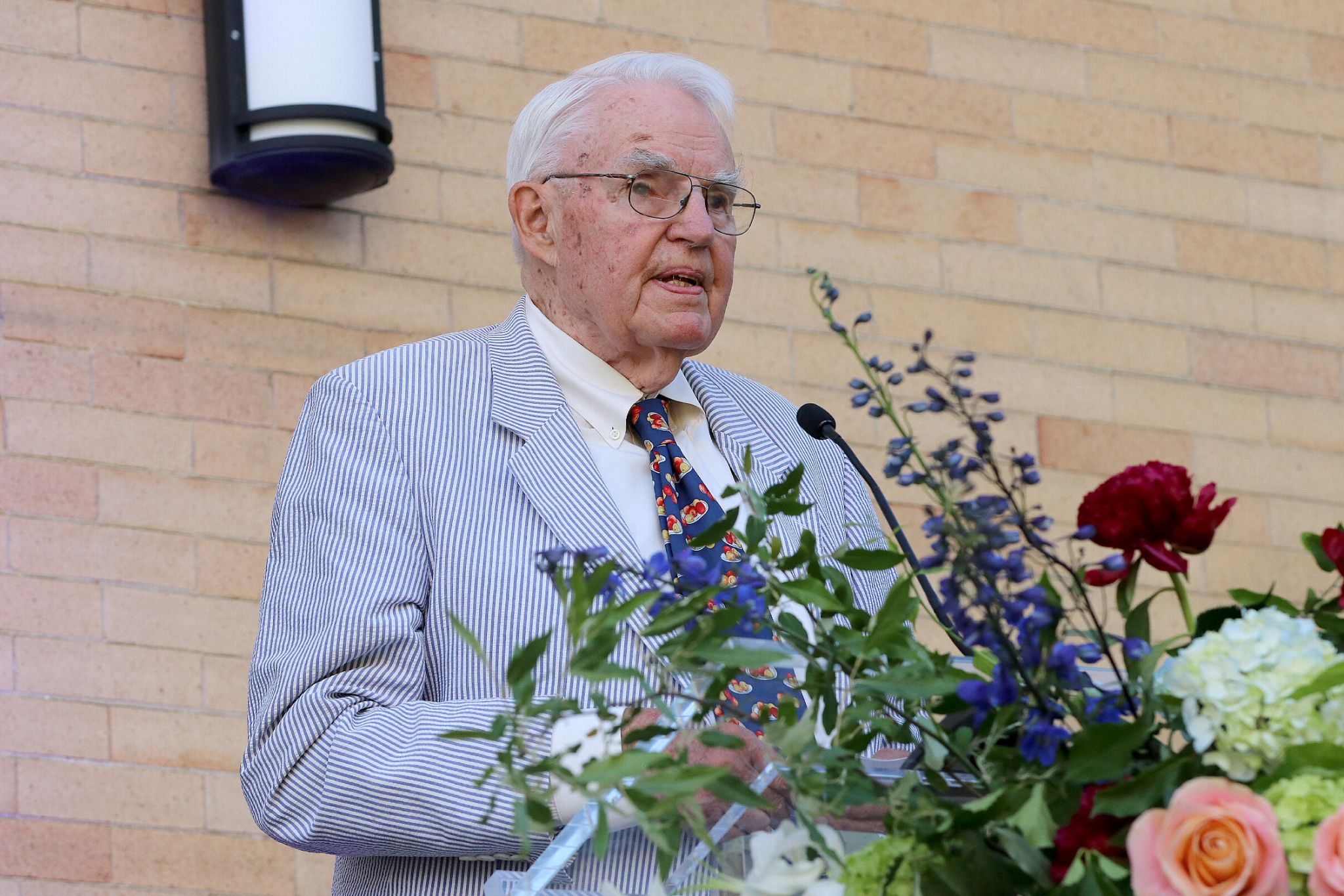 Charles Liddle, business and board leader, dies at 91