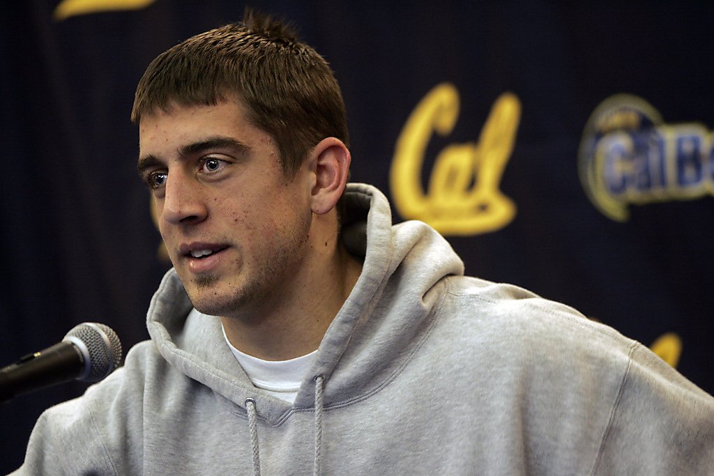Aaron Rodgers makes hefty donation to UC Berkeley football