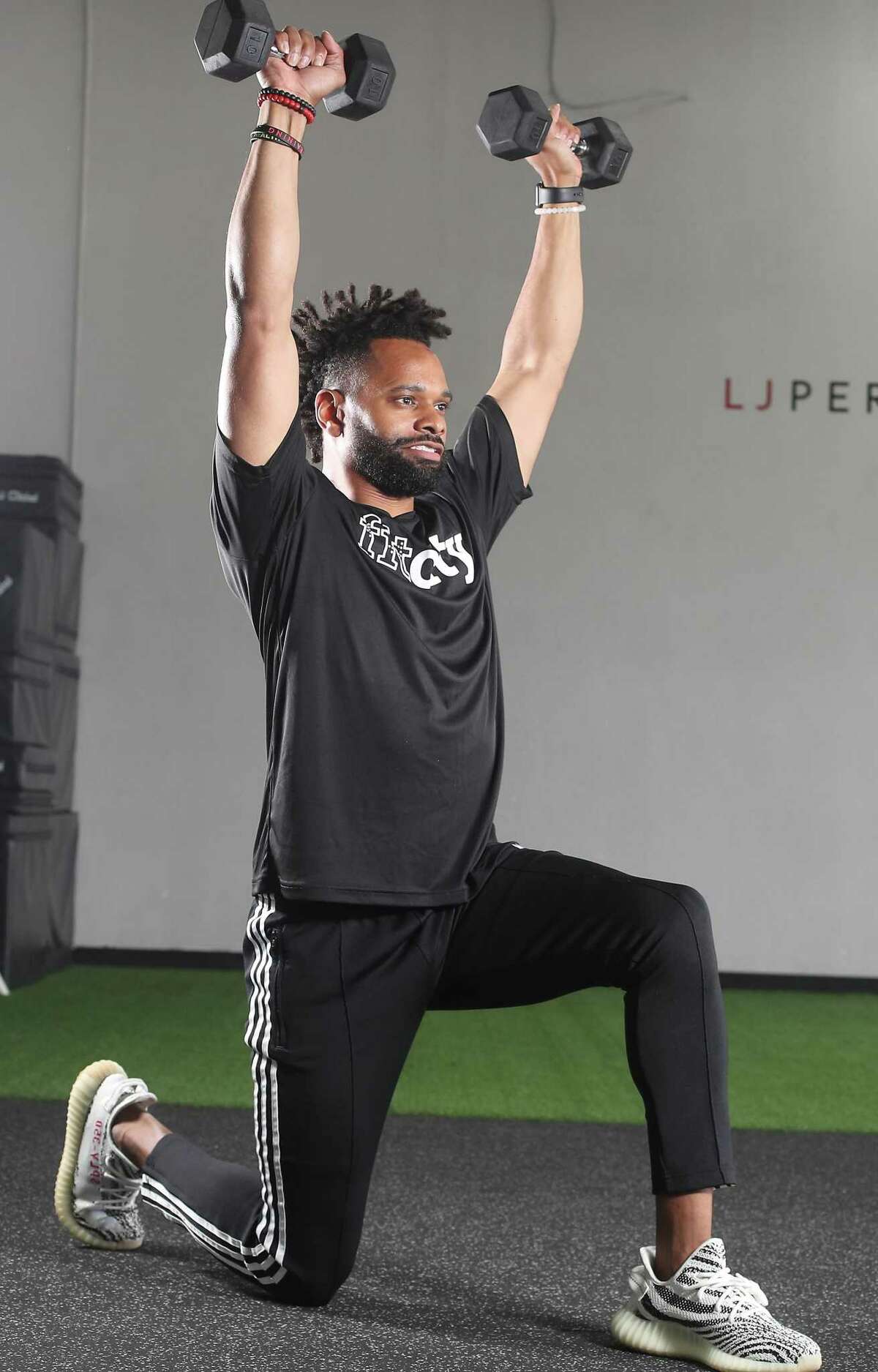 Sculpt the upper body for everyday tasks