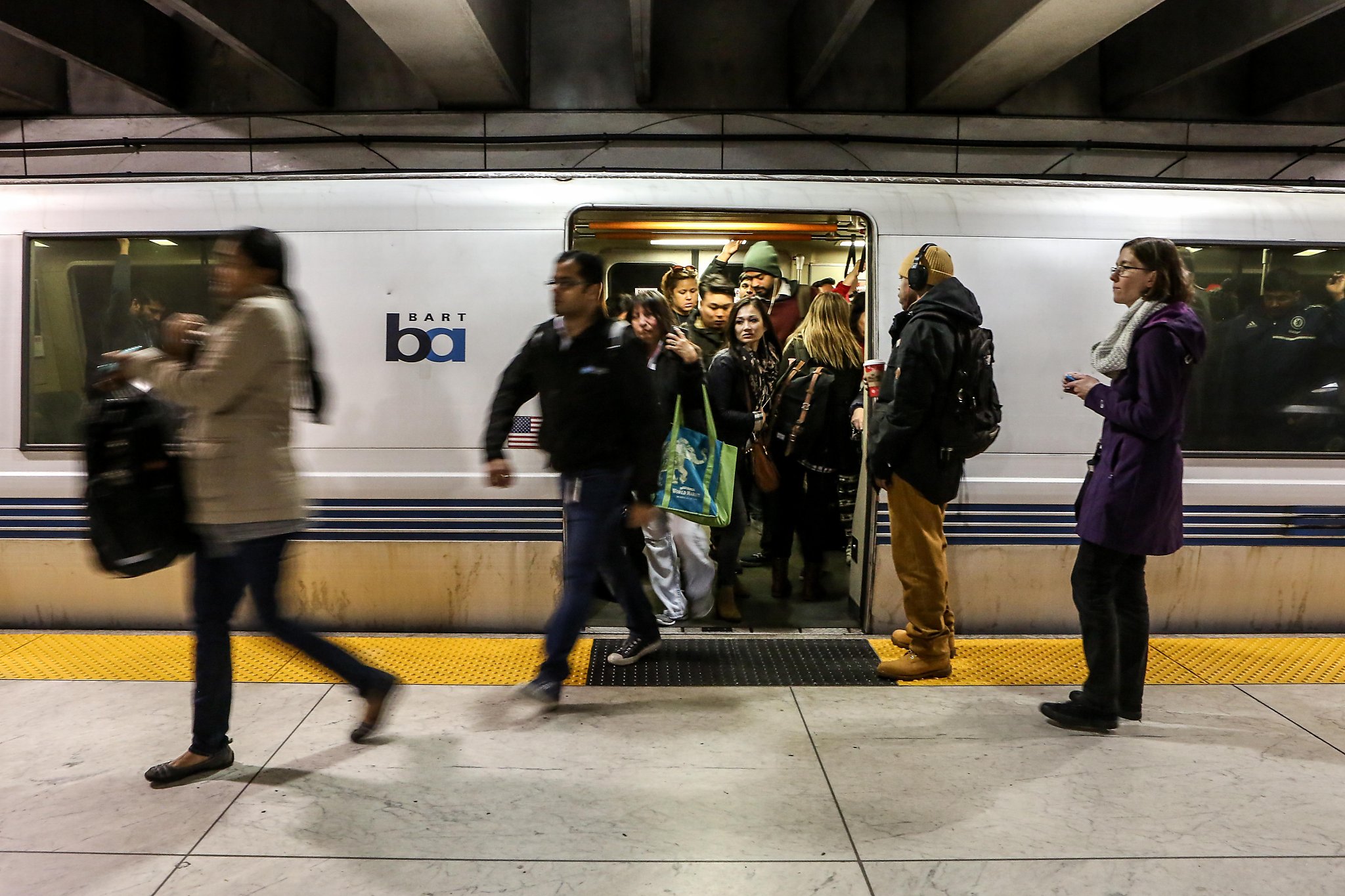BART board approves budget, including fare hike compromise BART board approves budget, including fare hike compromise