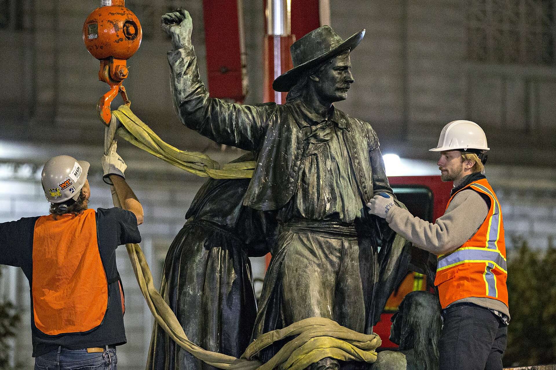 Judge quashes attempt to bring back controversial SF statue