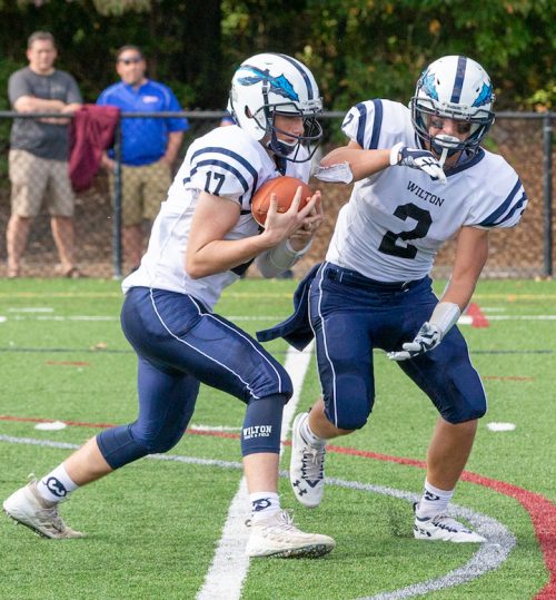 O'Brien leads Wilton football team in rout of Central