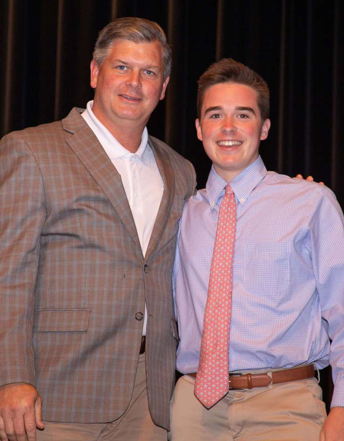 Wilton Sports Night: DiNanno wins Corr Award, Bonnist wins Nickel Award