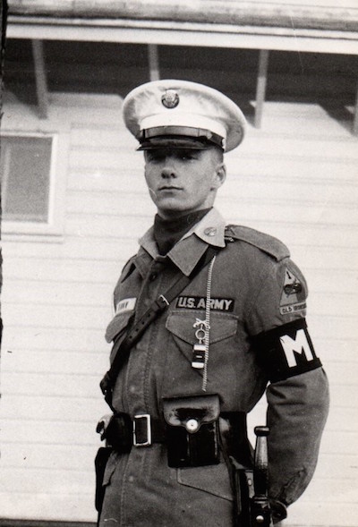 The Foxhole: Spotlight on Frank Dunn