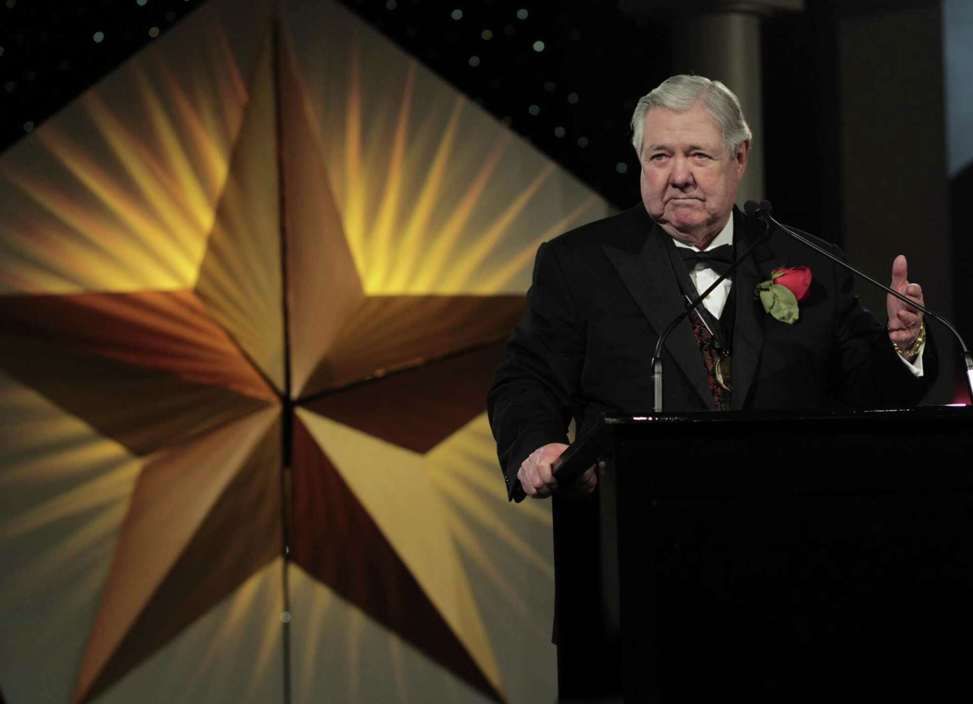 New book by Hearst’s former CEO, Frank Bennack, published by Simon ...