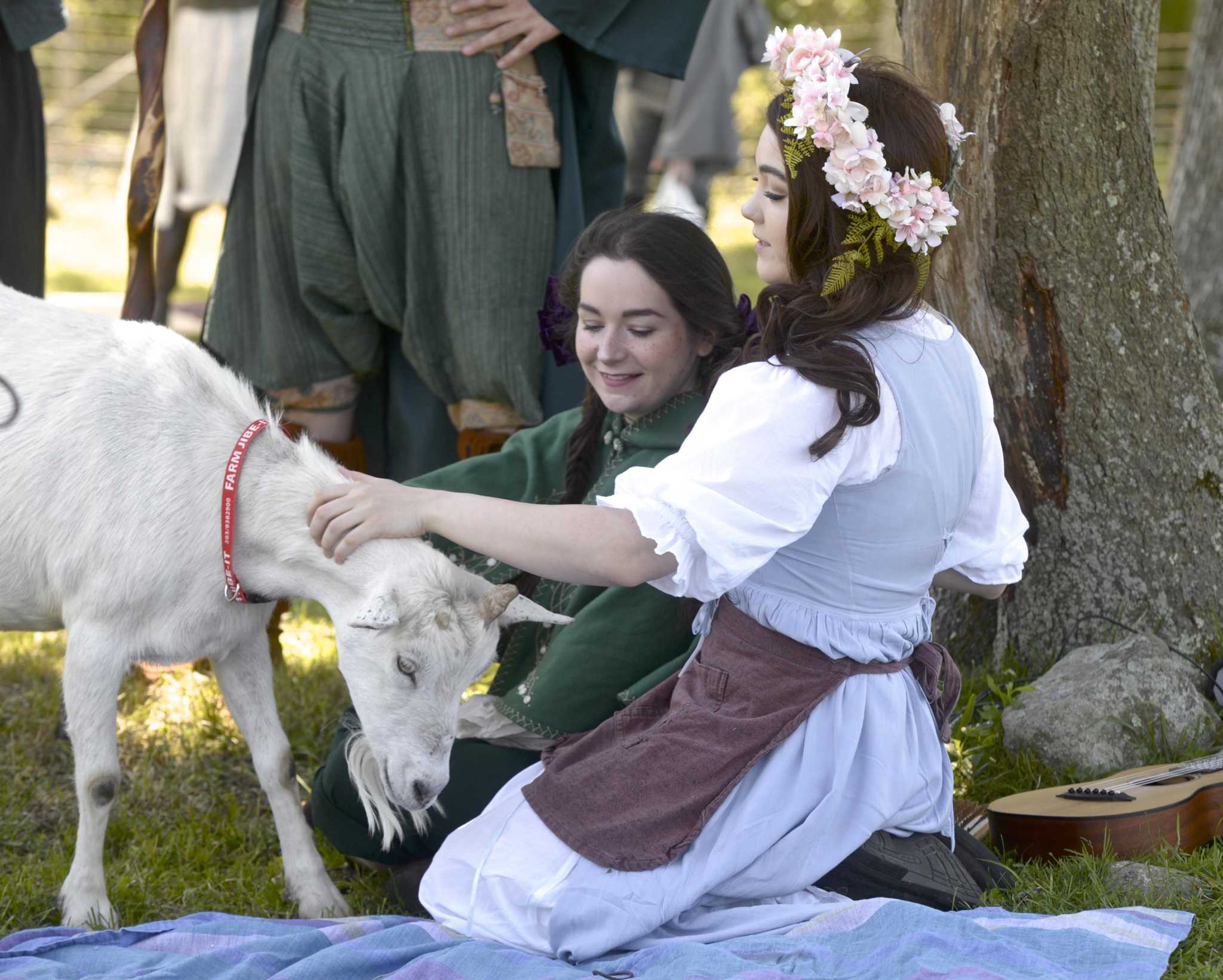 Sold-out crowd attends goat role-playing event in Redding