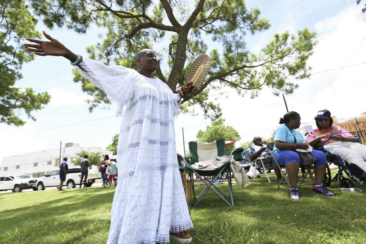 Juneteenth celebration draws thousands to historic Houston park