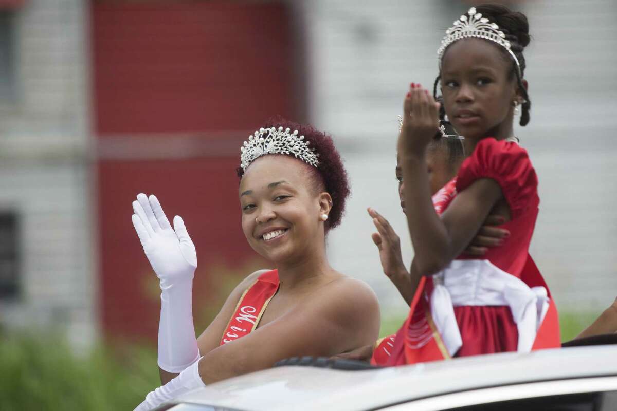 Juneteenth celebration draws thousands to historic Houston park