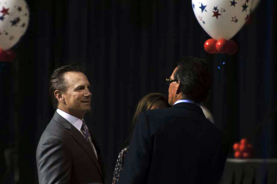 Payton outlines steps to becoming a leader