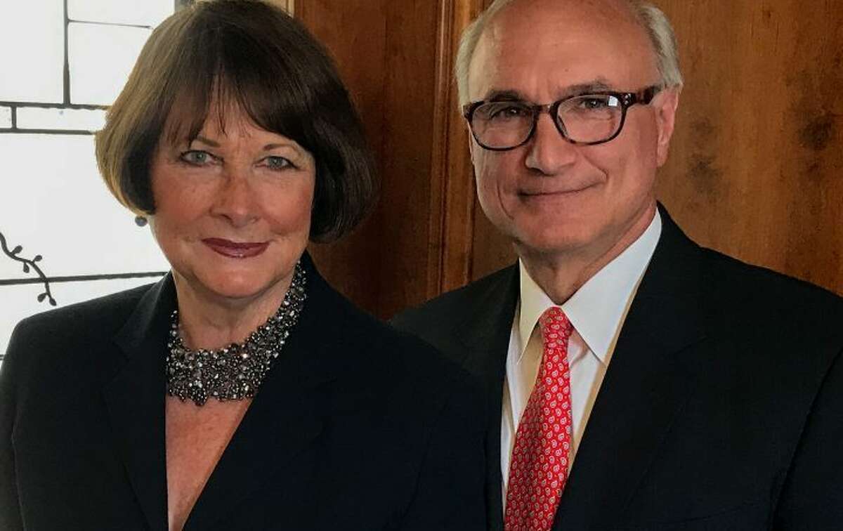 Marconis to bartend for ‘Think Pink’ fund-raiser