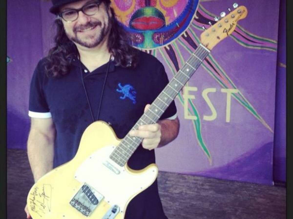 Blues artist Joey Leone to perform at library Sunday