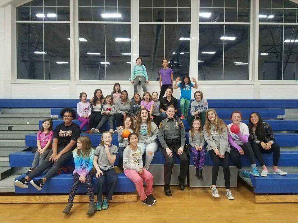 Female officers join 'Girls Only Gym' at Boys and Girls Club