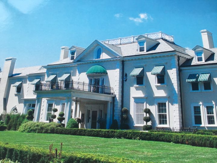 Sunset Hall sold before bidding