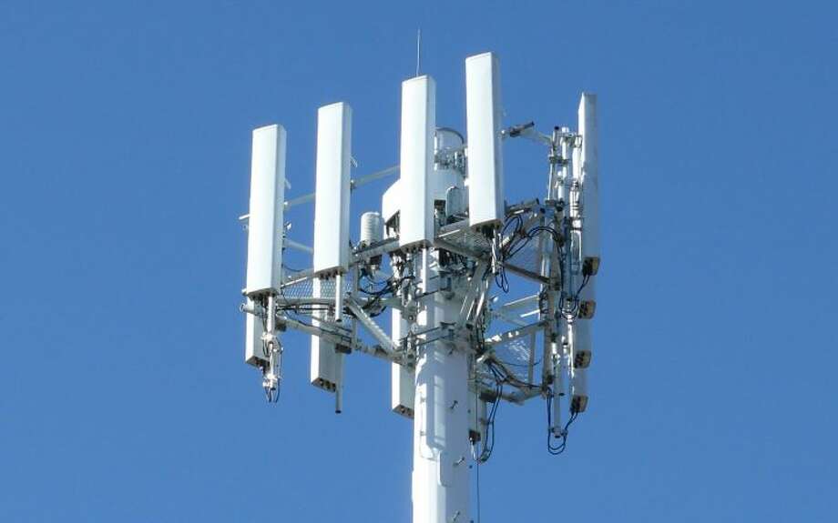 Verizon approved for Ledges Road cell tower - The Ridgefield Press