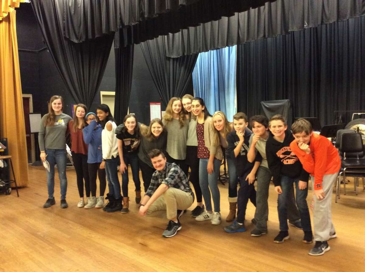 Scotts Ridge Middle School to host Mary Poppins Jr. this weekend