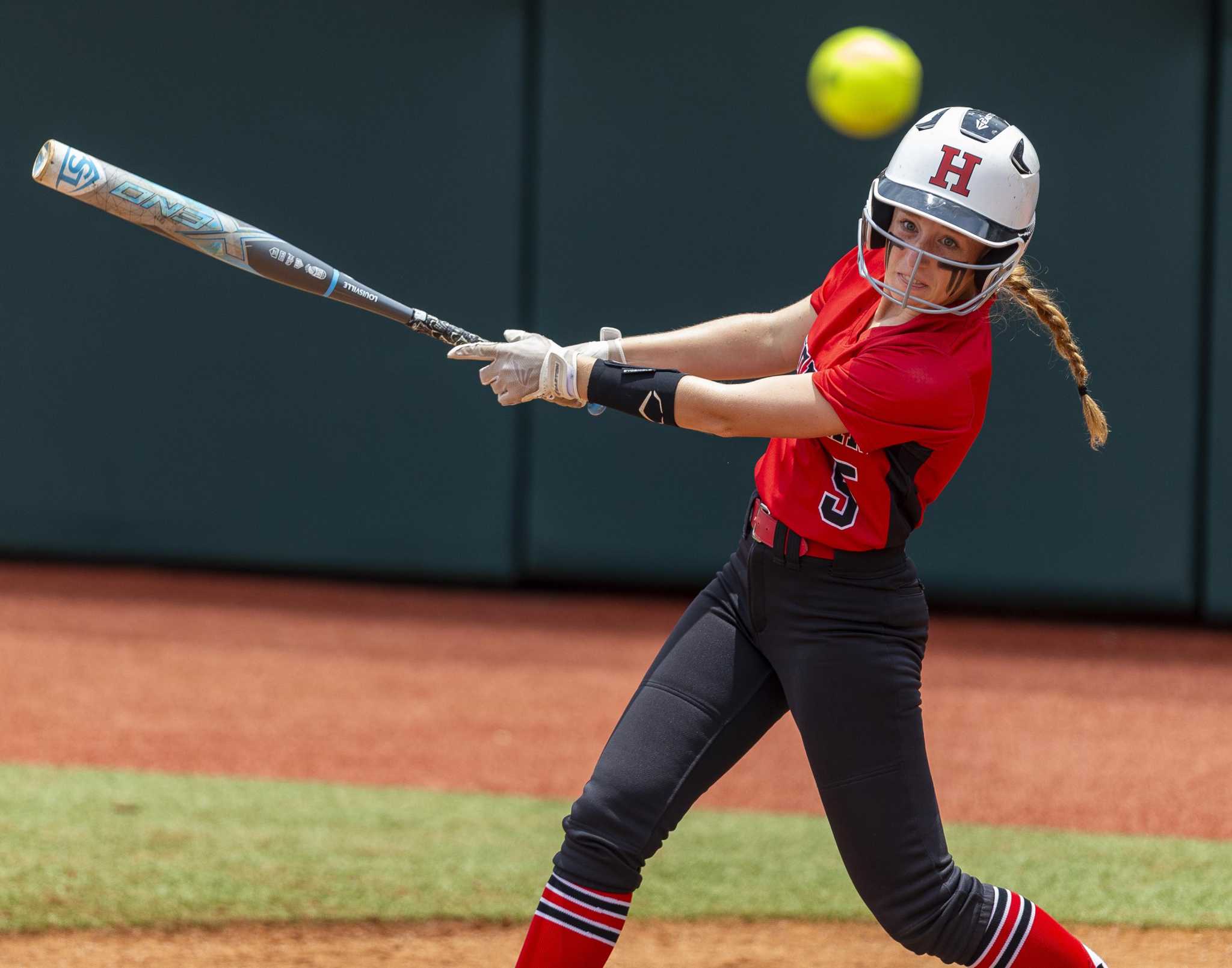 Hargrave softball players rack up awards after state championship