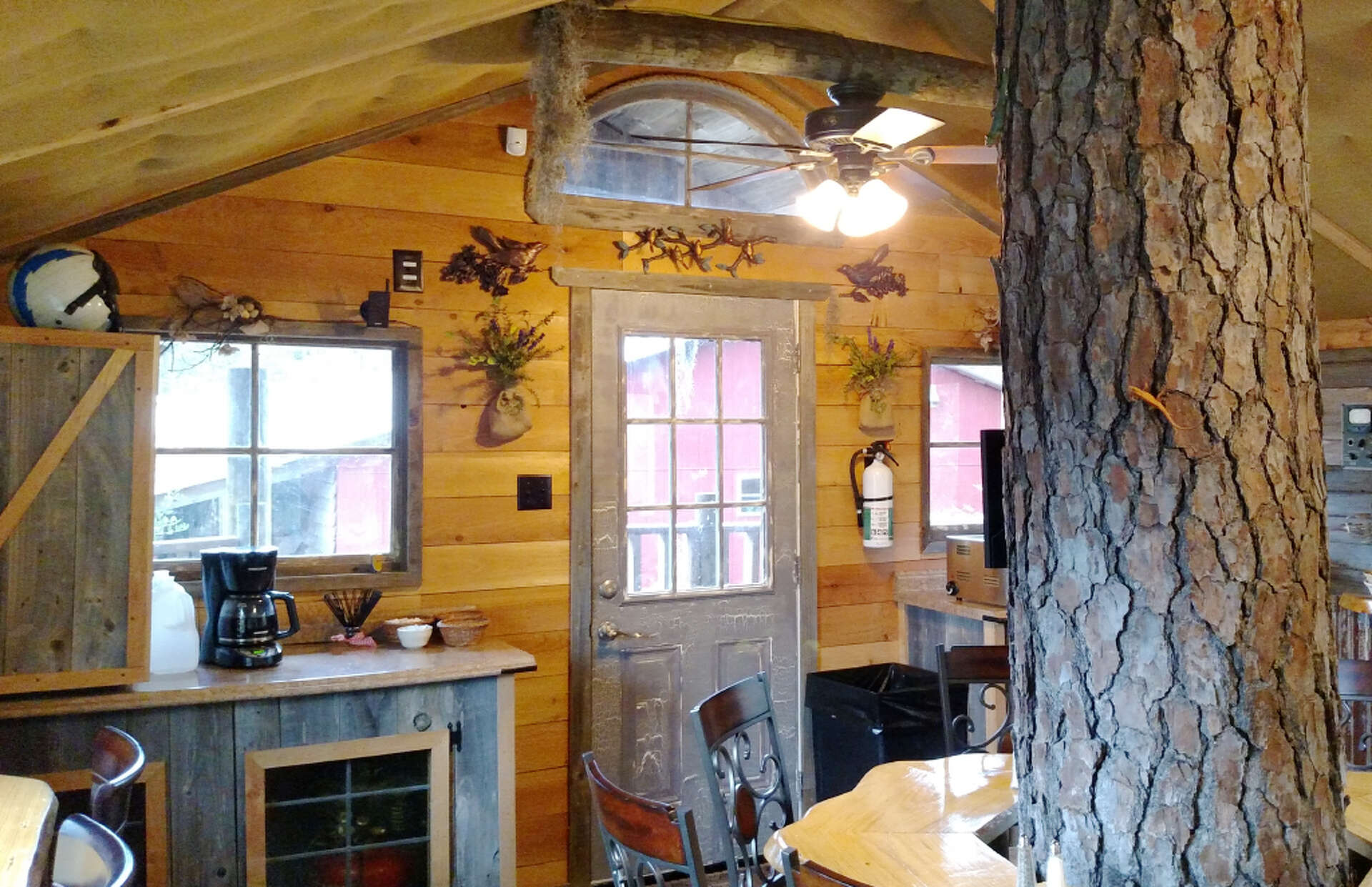 Dine among the treetops at this hidden gem restaurant in Magnolia