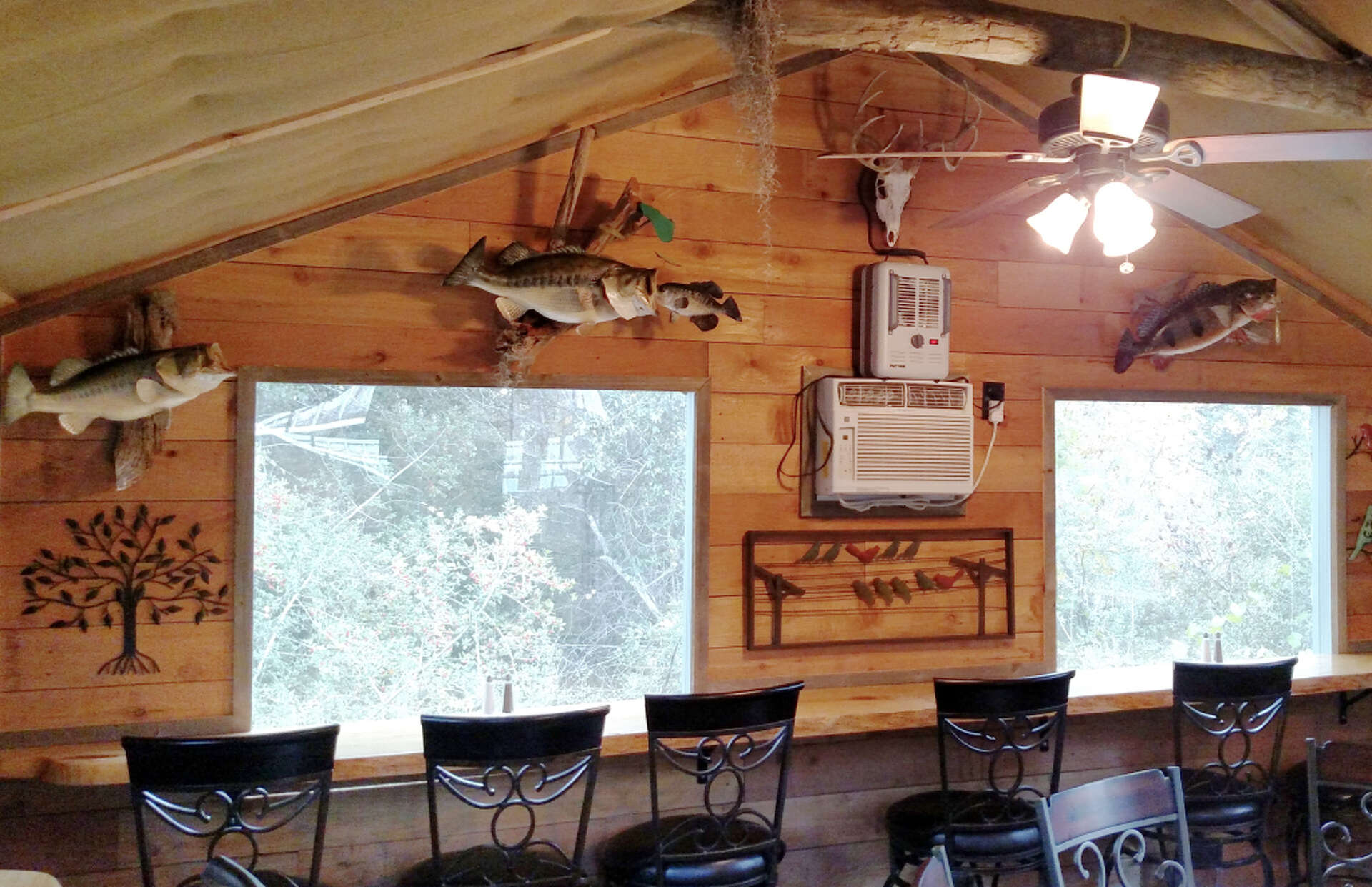 Dine among the treetops at this hidden gem restaurant in Magnolia