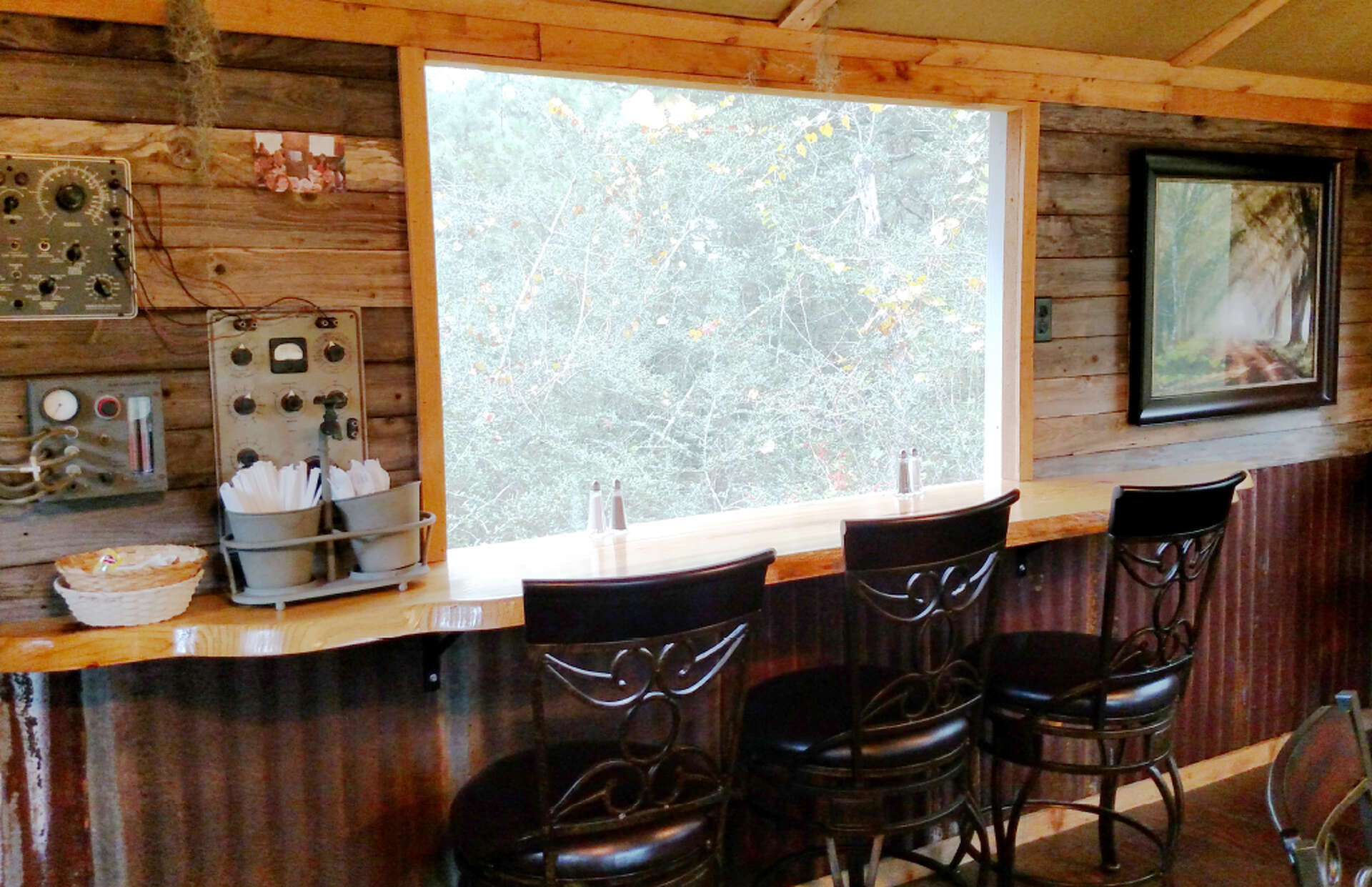 Dine among the treetops at this hidden gem restaurant in Magnolia