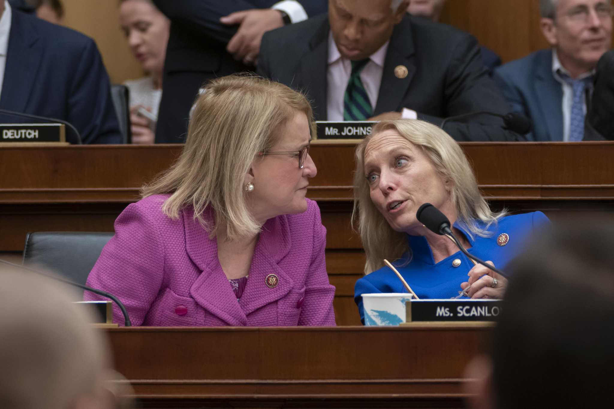 Houston Rep. Garcia joins critics of Trump plan to redefine poverty