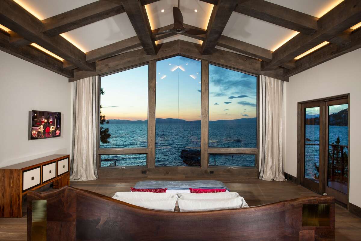 Casino king's Tahoe villa where the Rat Pack partied is on the market ...