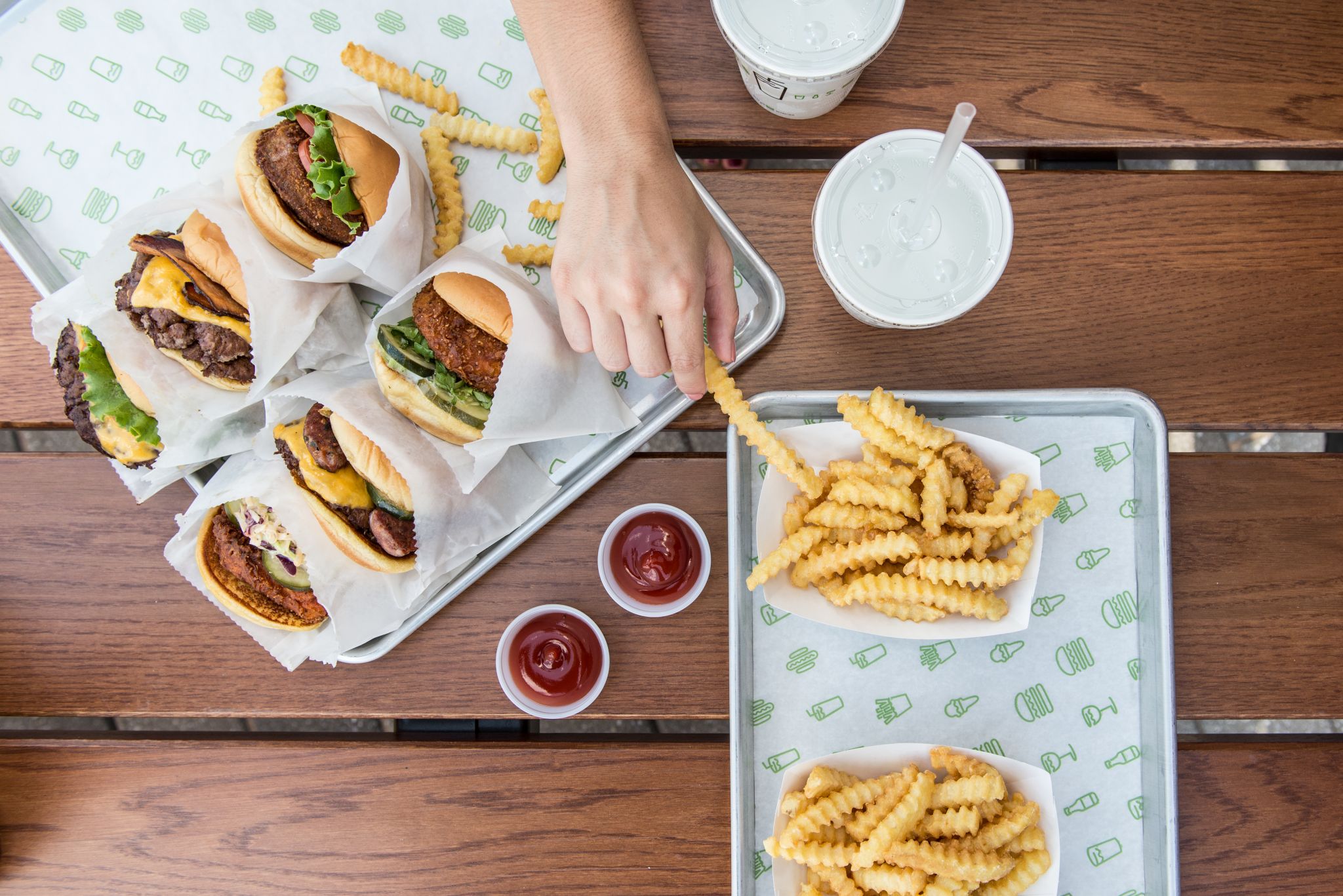 Shake Shack sets opening date for downtown Houston location