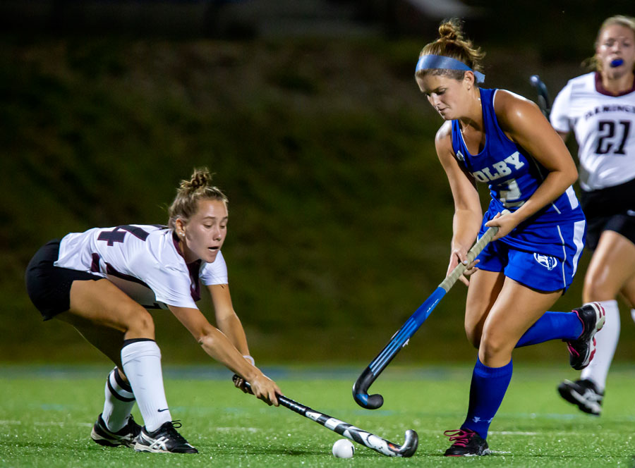 Darien's Georgia Cassidy aims to take Colby field hockey to top of NESCAC