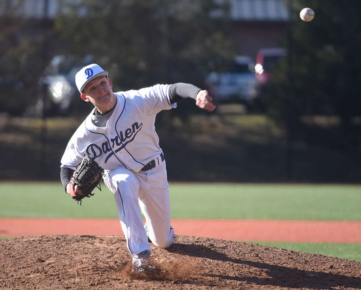 Jordan pitches Darien baseball past Trumbull Eagles, 4-0