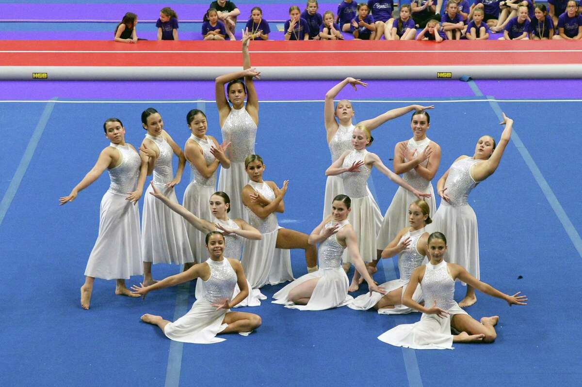 Showcase, local gymnasts shine at Gymnastics For All National Championships