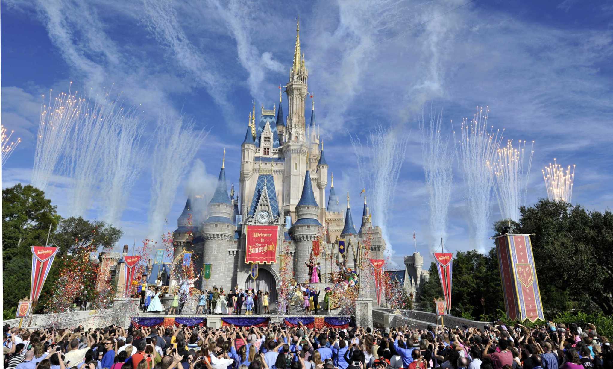 how-much-a-disney-world-ticket-cost-the-year-you-were-born