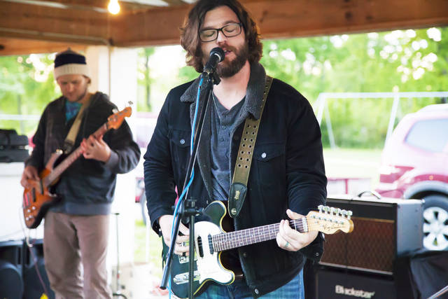 Songwriters spark a new Alton tradition