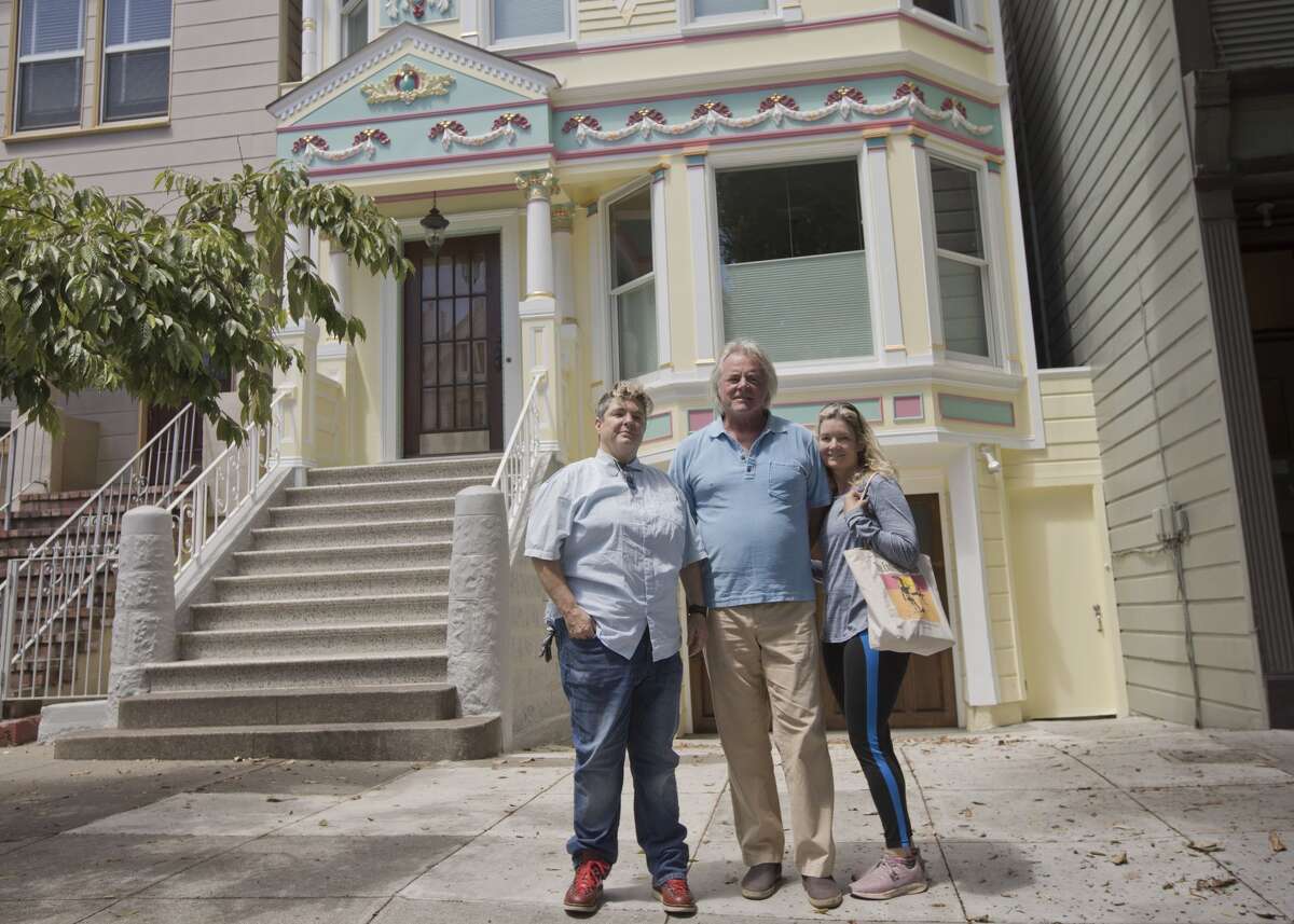 Meet the woman who has painted 400 of San Francisco's Victorians