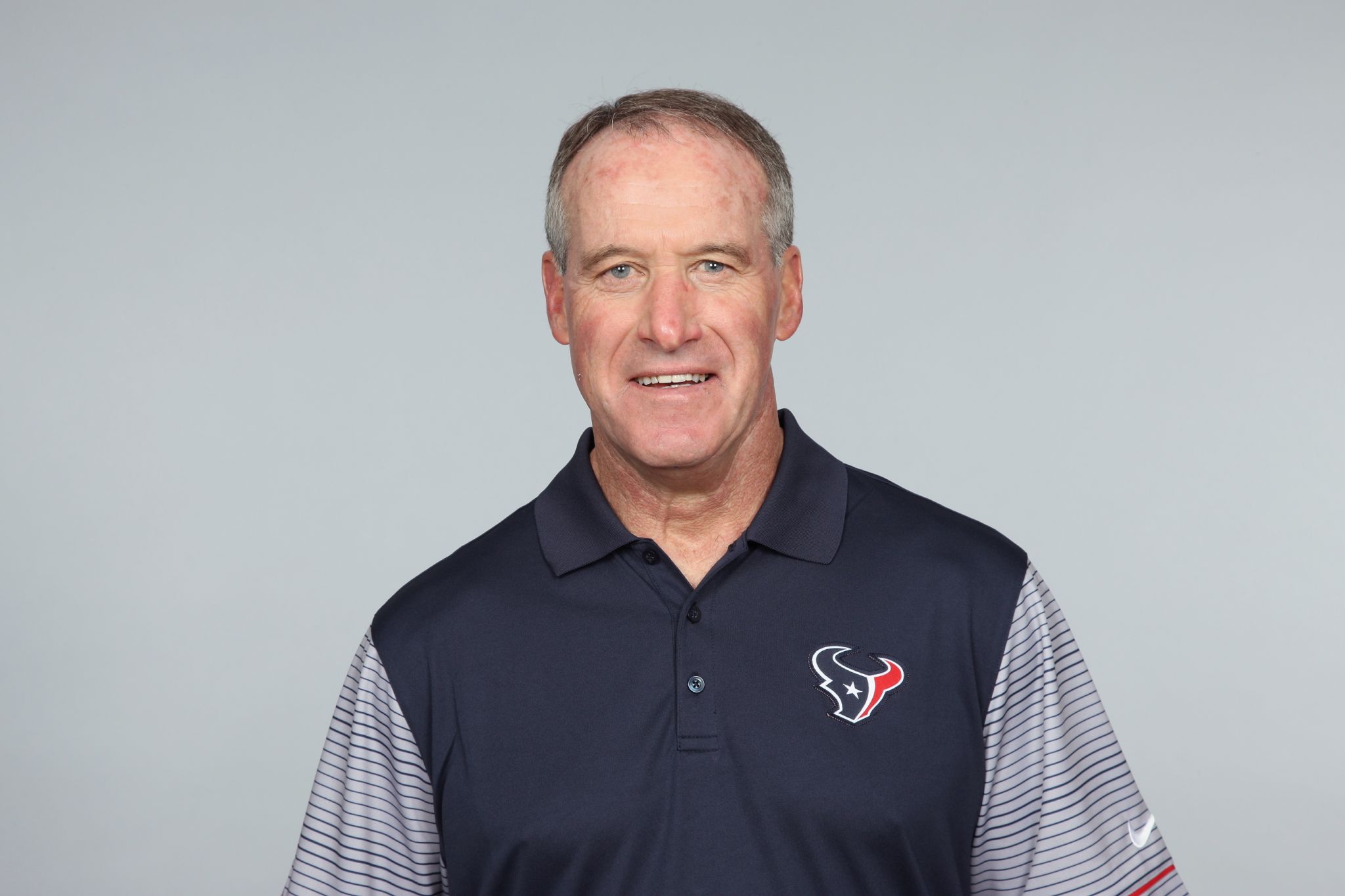 Former Texans assistant Jim Bernhardt dies