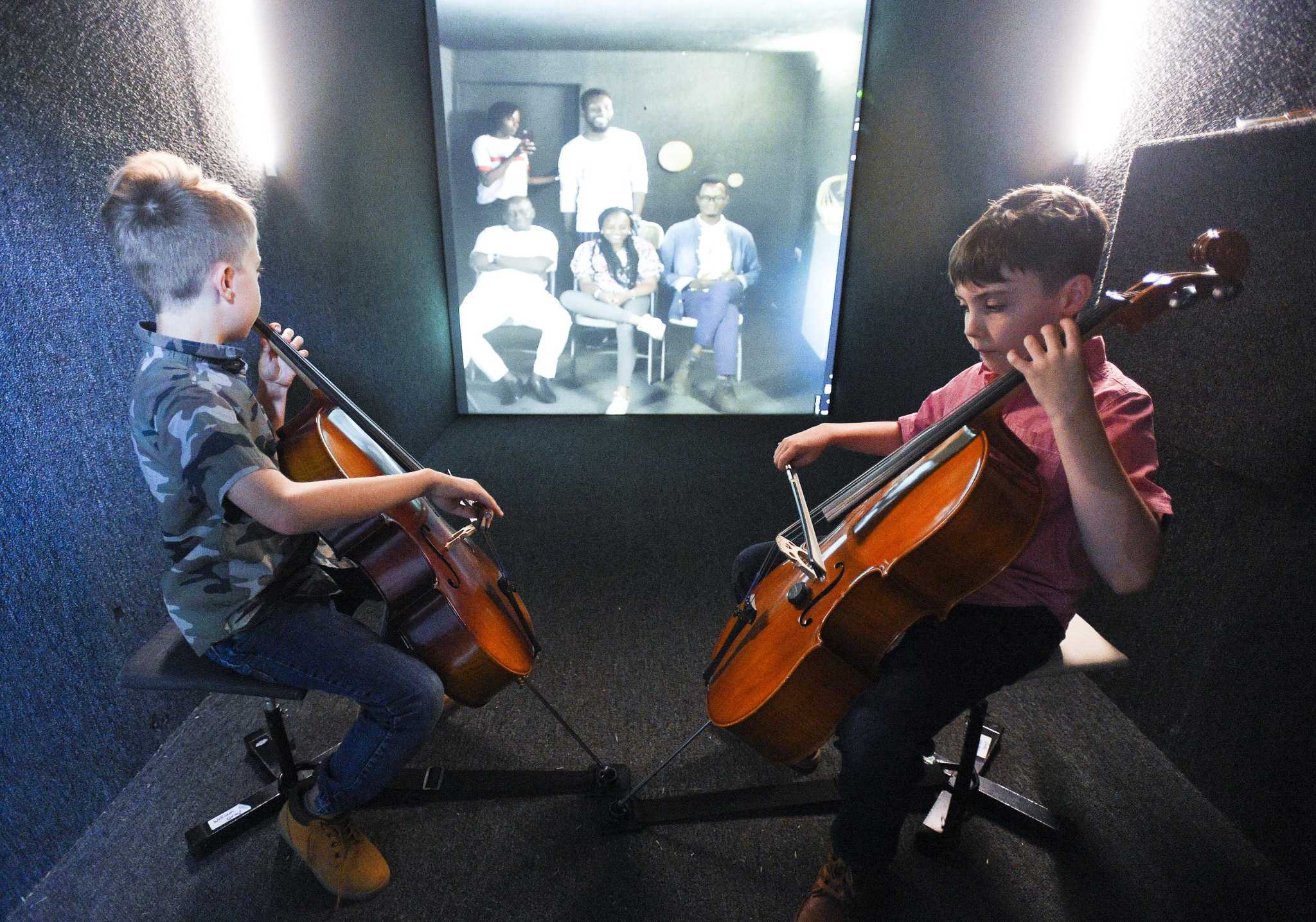 Musicians take over Stamford for Make Music Day