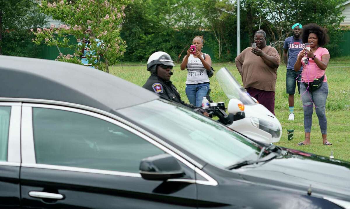 Maleah Davis buried in private service Saturday