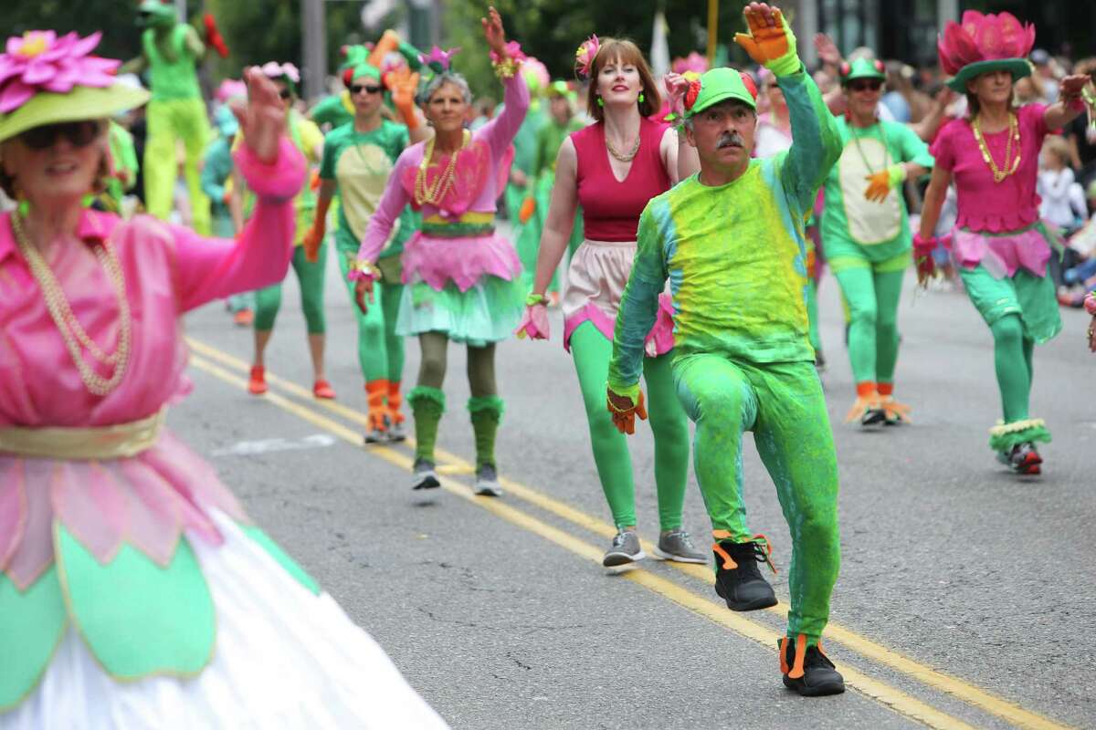 Sun's (not) out, buns (still) out: Photos from Fremont Solstice Parade
