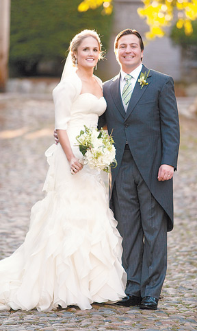 Eliza Zara, Anthony Perna marry in Nantucket