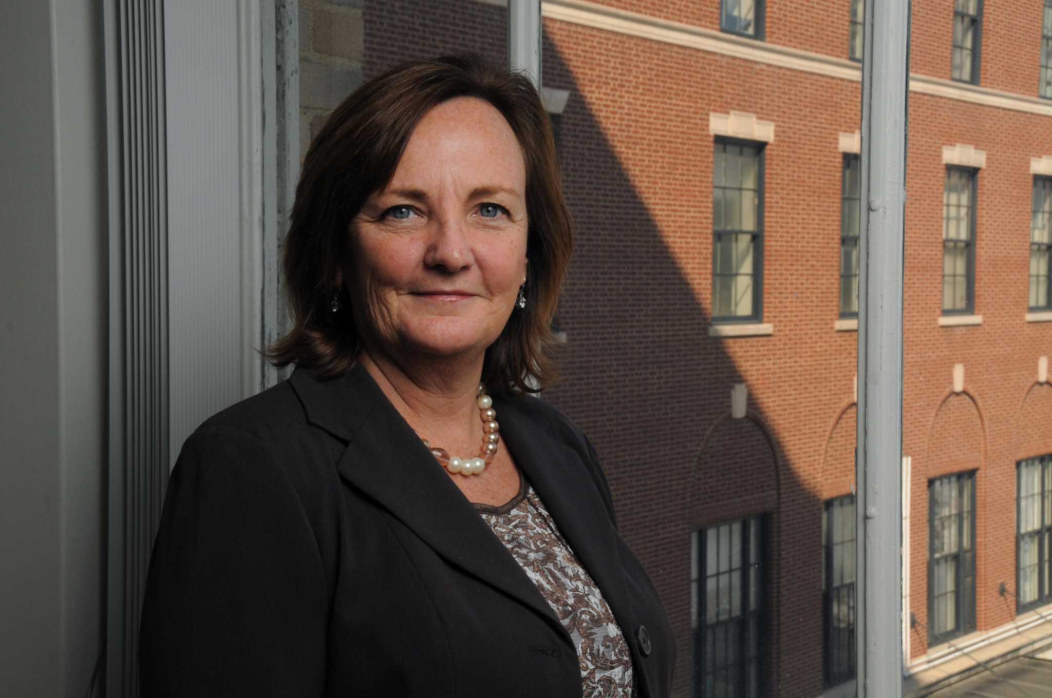 Thumbs up to New York, reporter; thumbs down to job market