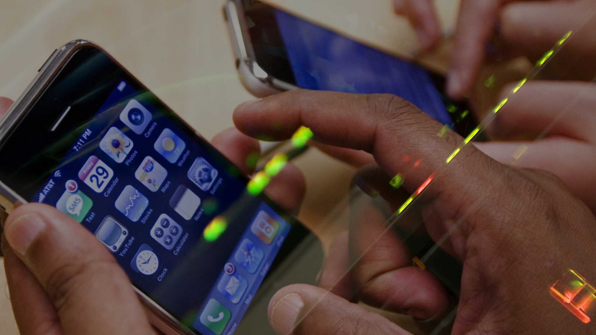 Massive breach reveals cell locations of 1 billion customers