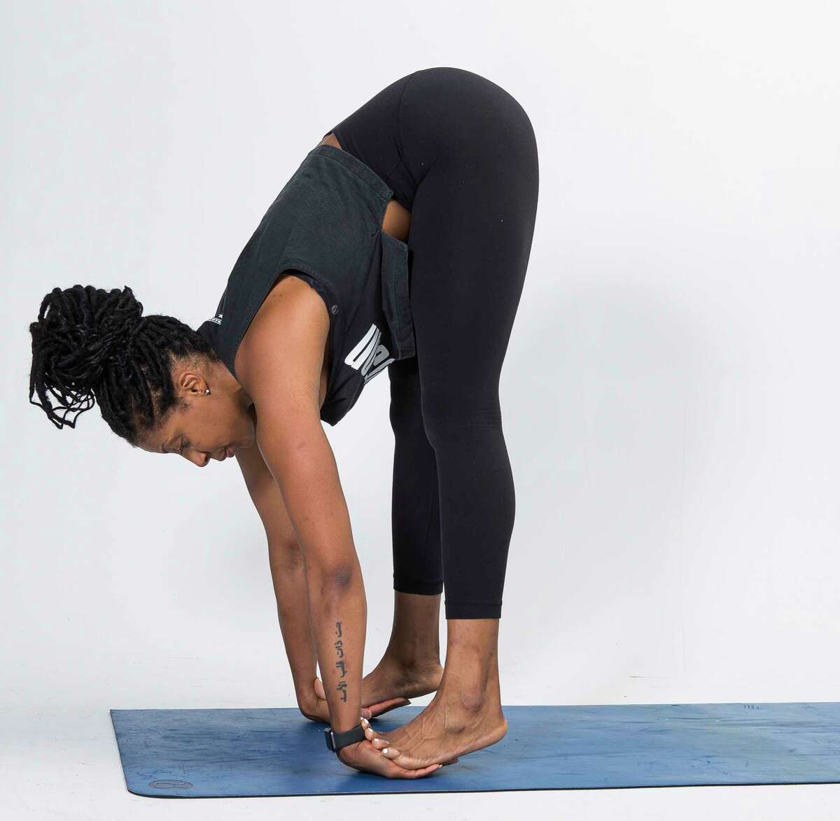 #ReNewYogaChallenge Day 7: Gorilla