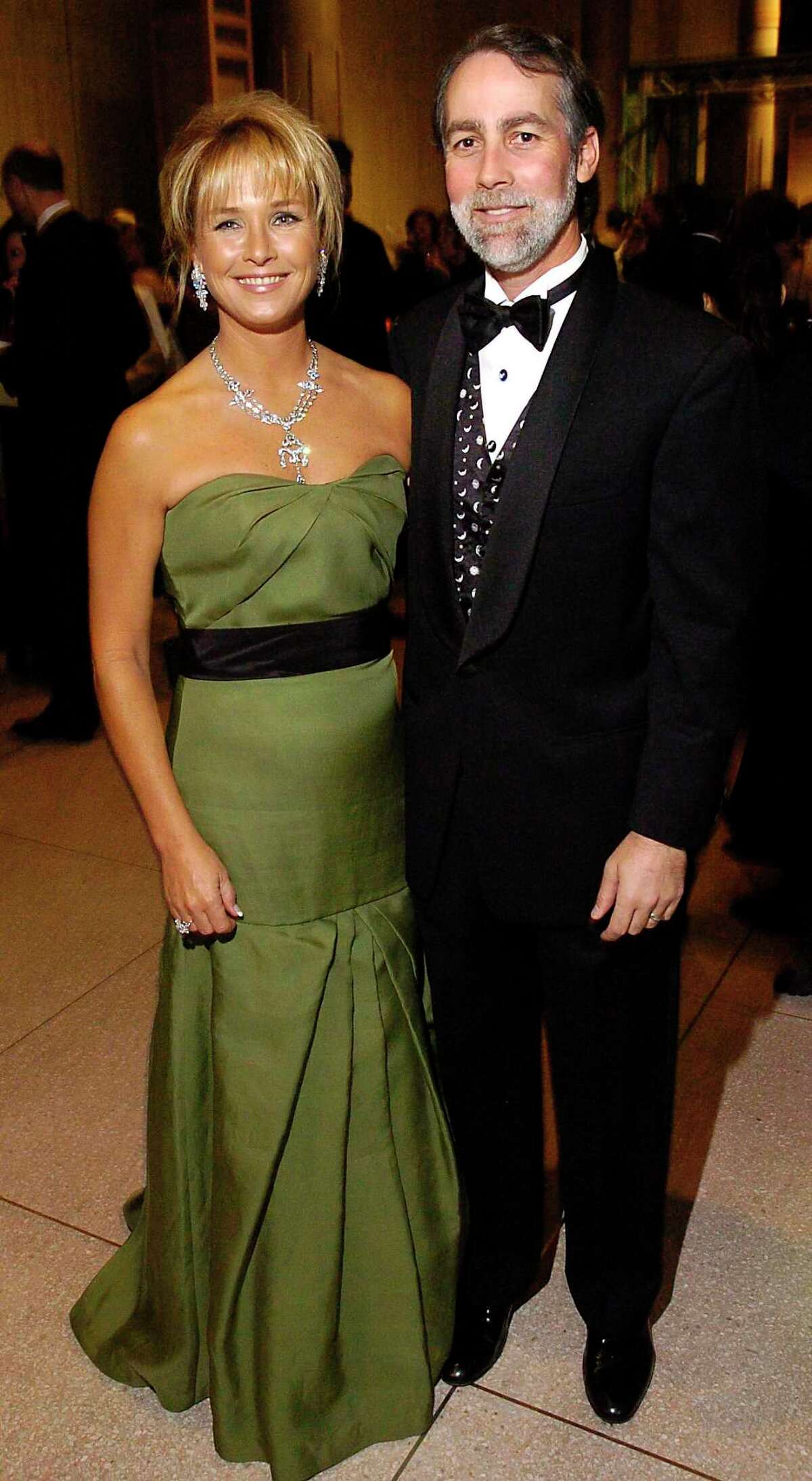 New billionaire owner of Texas Monthly prefers background