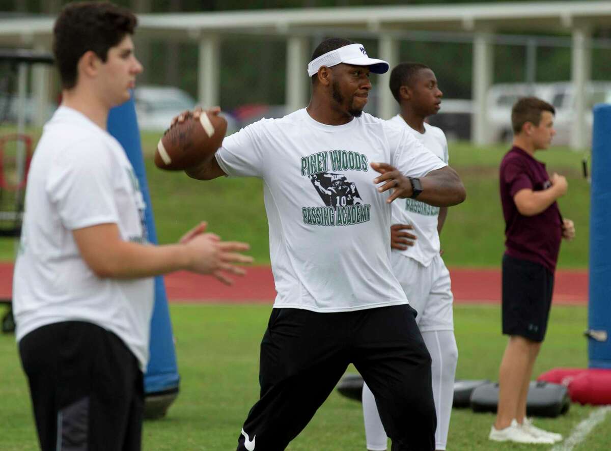 FOOTBALL: Willis alum, former Kansas State star Michael Bishop ...