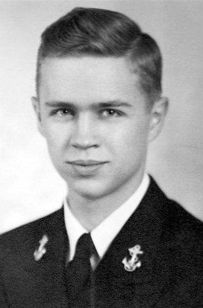 Gordon Nugent — From the navy to newspapers