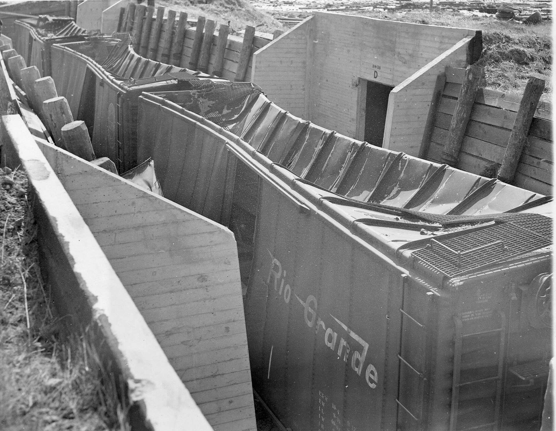 Port Chicago disaster: Unpublished photos of a World War II tragedy in ...