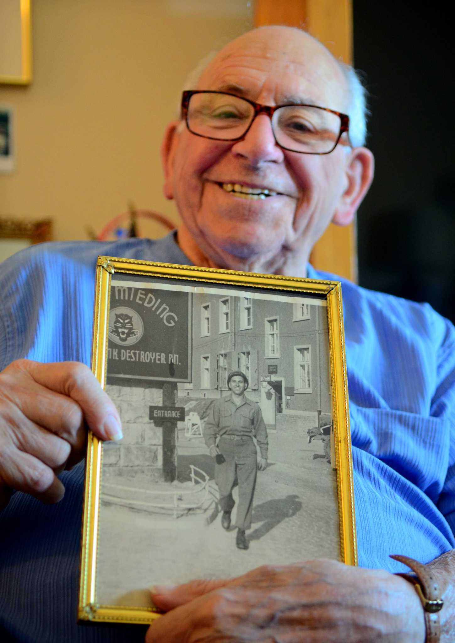 Randall Beach: A modest hero recalls facing down Hitler’s tanks