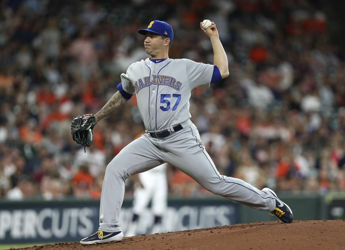 Yuli Gurriel, Astros get walkoff win over Mariners in 10 innings